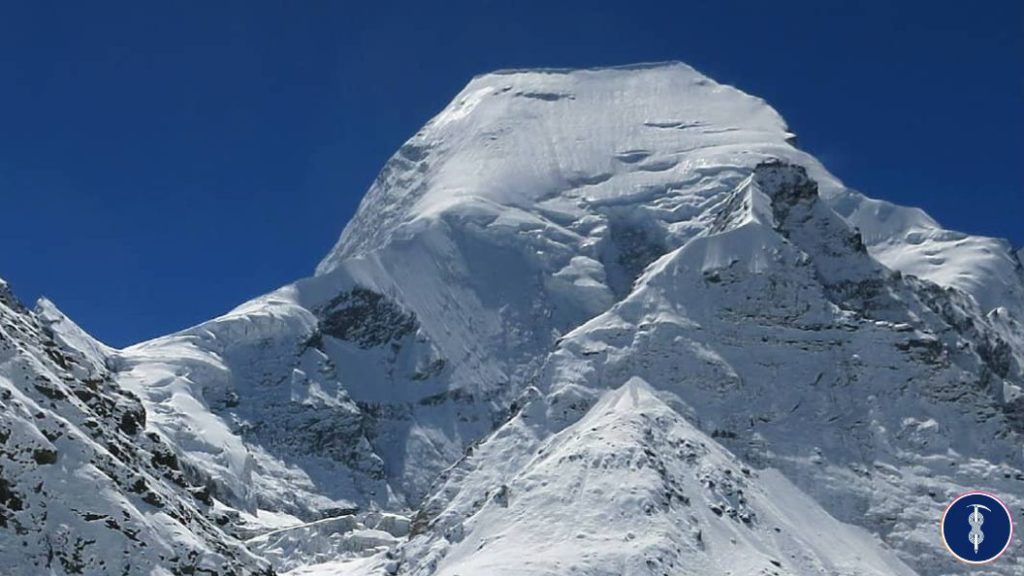 11 Best Mountaineering Expeditions in India You Can Climb